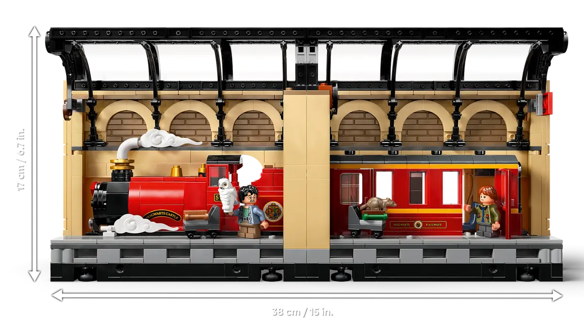 Book Nook: Hogwarts™ Express - LEGO® Harry Potter™ – LEGOLAND ...
